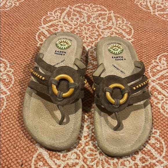 Earth Spirit | Shoes | Earth Spirit Brown And Yellow Sandals With ...